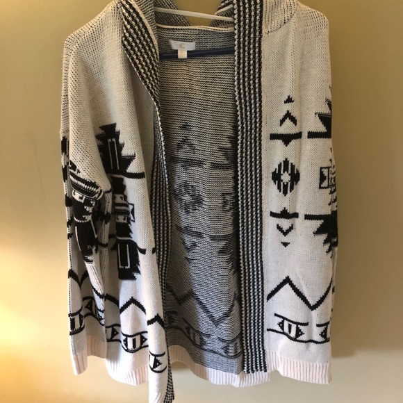 Charming Charlie | Sweaters | Oversized Sweater From Charming Charlies ...